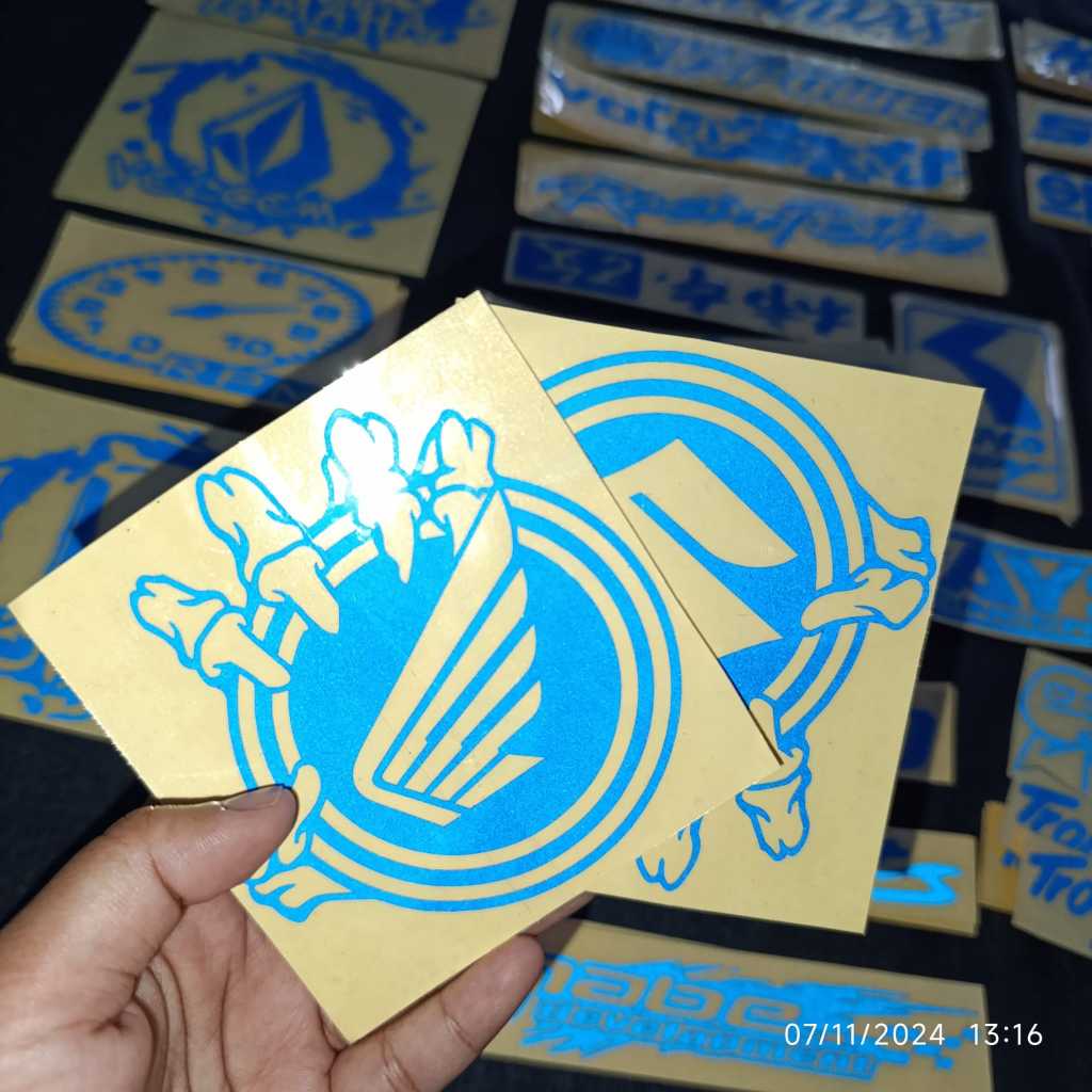 Jual STIKER LOGO SEPEDA MOTOR , CUTTING STICKER MURAH | Shopee Indonesia