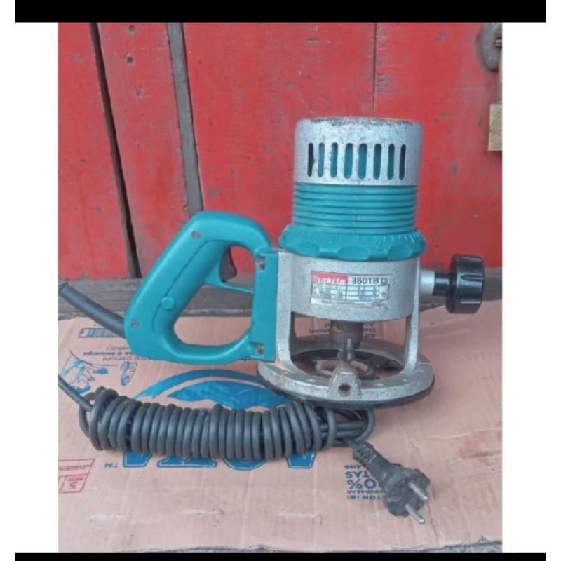 Jual router makita 3601B dan makita 3600H, seken orian | Shopee Indonesia