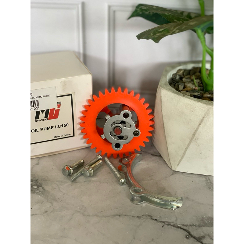 Jual Ger Gear Gigi Oli Pump Assy Pompa Oli Yamaha Jupiter MX King 150.Vixion 150 MG Racing ...