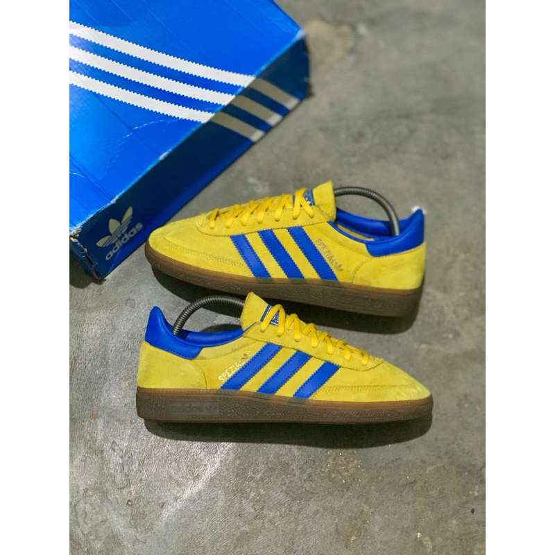 Jual sepatu kuning biru | Shopee Indonesia