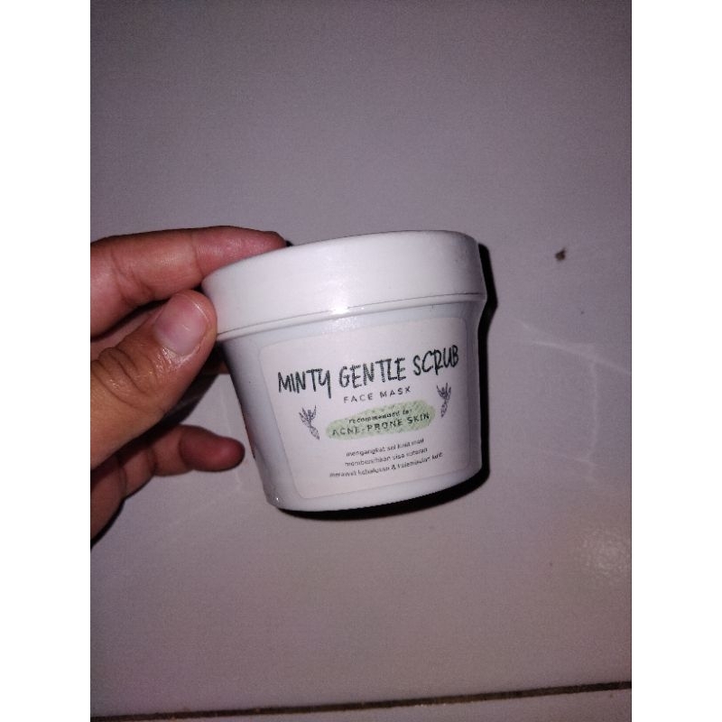 Jual Saturday Looks Face Mask Minty Gentle Scrub | Shopee Indonesia