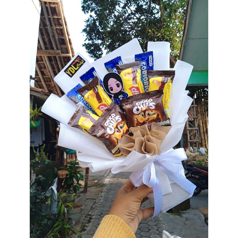 Jual BUKET SNACK HARI GURU HARI IBU DAN WISUDA | Shopee Indonesia