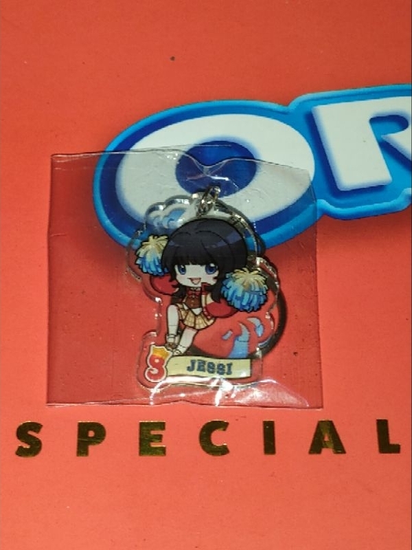 Jual Keychain JKT48 Tango, Gantungan Kunci JKT48 X Tango | Shopee Indonesia