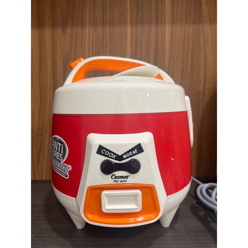 Jual Rice Cooker Cosmos Harmond – Rice Cooker 0.6 L CRJ 6123 | Shopee ...