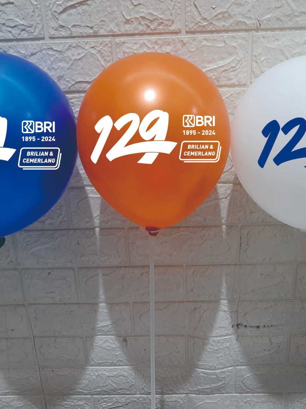 Jual Balon Print / Balon Sablon HUT BRI 129 thn.2024 | Shopee Indonesia