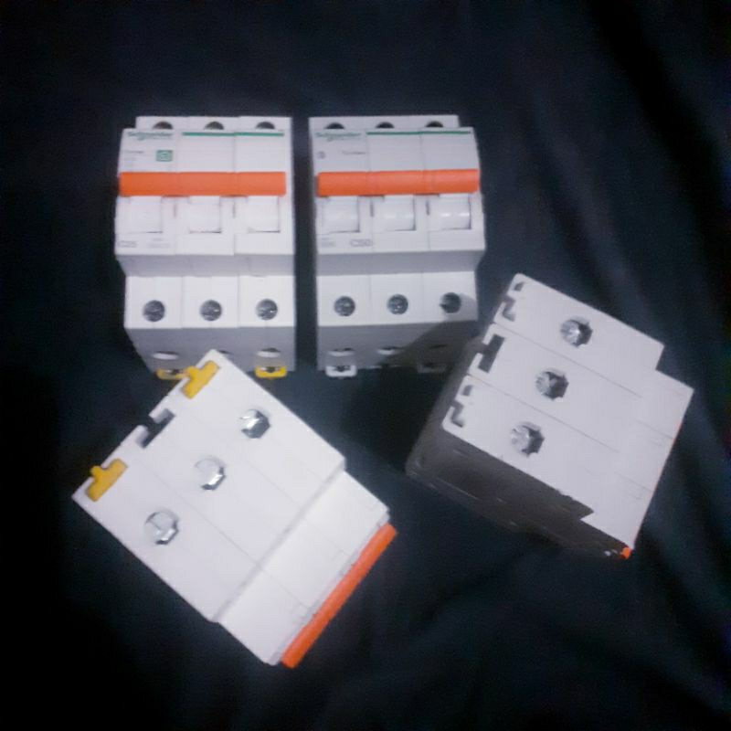 Jual MCB SCHNEIDER 3P 6A 10A 16A 20A 25A 32A 40A 50A | Shopee Indonesia