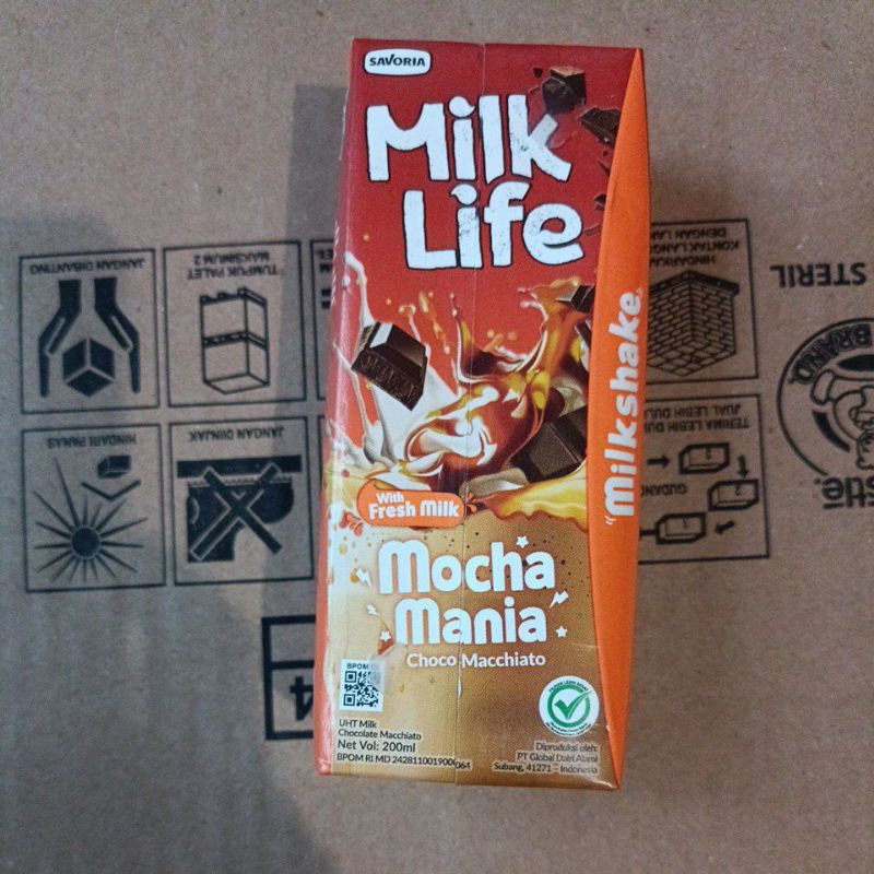 Jual Milk Life Milkshake Mocha Mania choco Macchiato susu UHT 200ml 1pcs | Shopee Indonesia