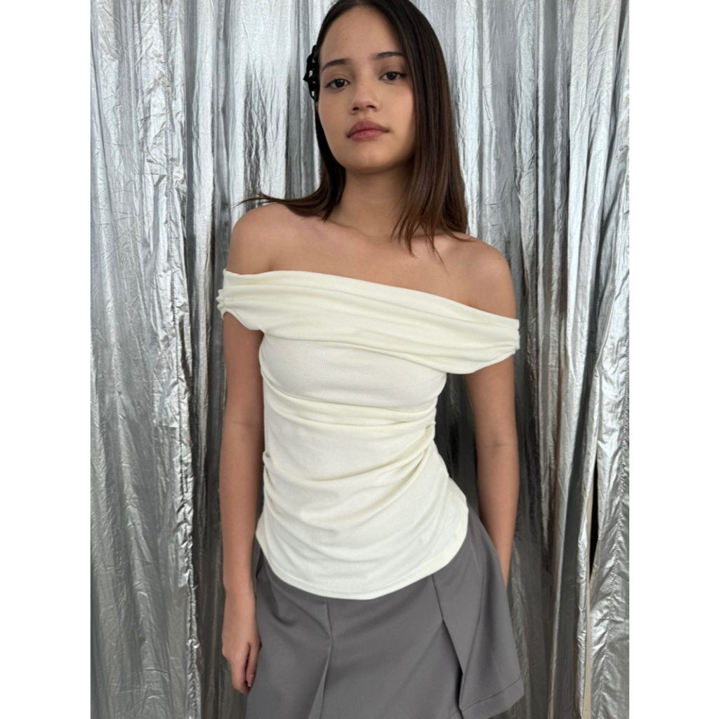 Jual ALICE TOP | Atasan Sabrina Knit Wanita Drape Top Cowl Neck Off ...