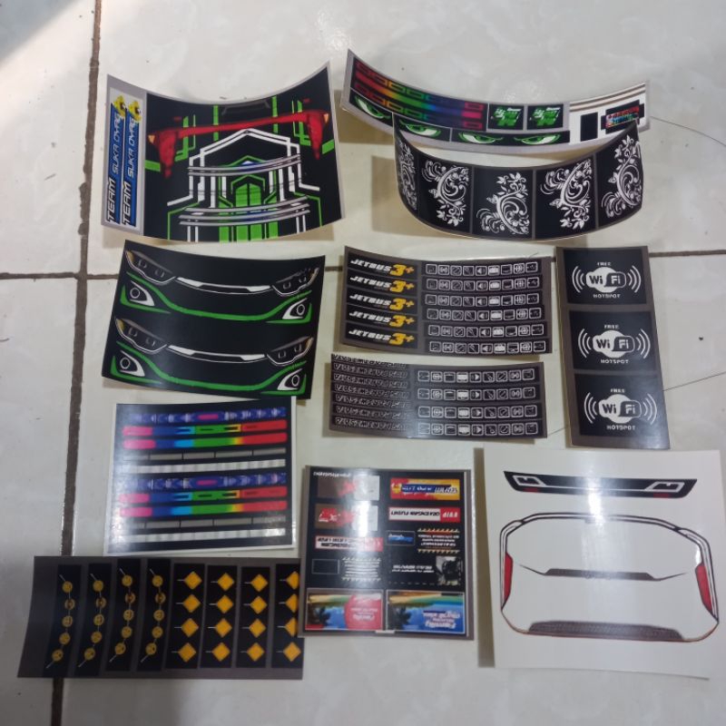 Jual 4 stiker sticker aksesoris miniatur bus bis | Shopee Indonesia