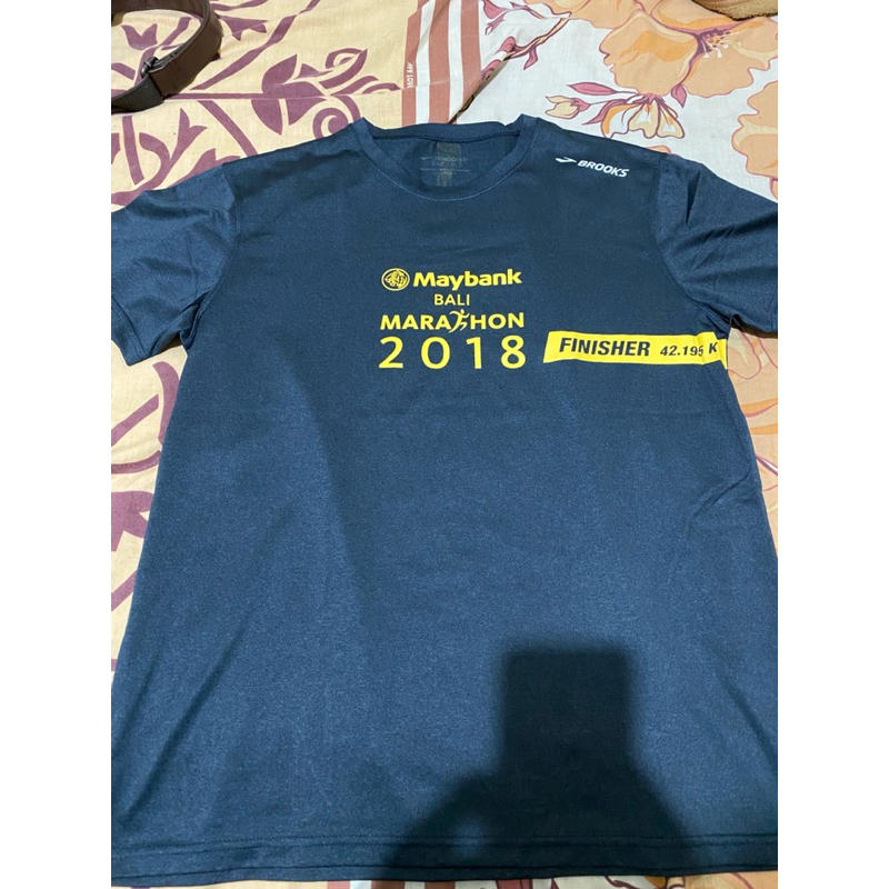 Jual Jersey Finisher Maybank Marathon 2018 Original Brooks Size M ...
