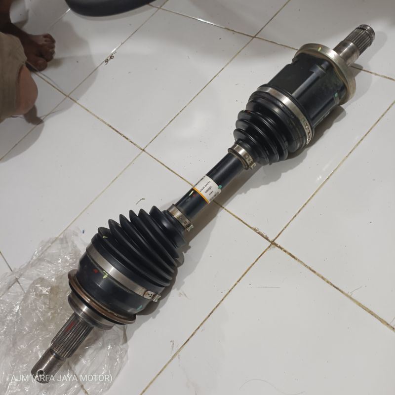 Jual 43430-0K070 AS RODA DEPAN CV JOINT ASSY DRIVE SHAFT TOYOTA HILUX REVO ORIGINAL | Shopee ...