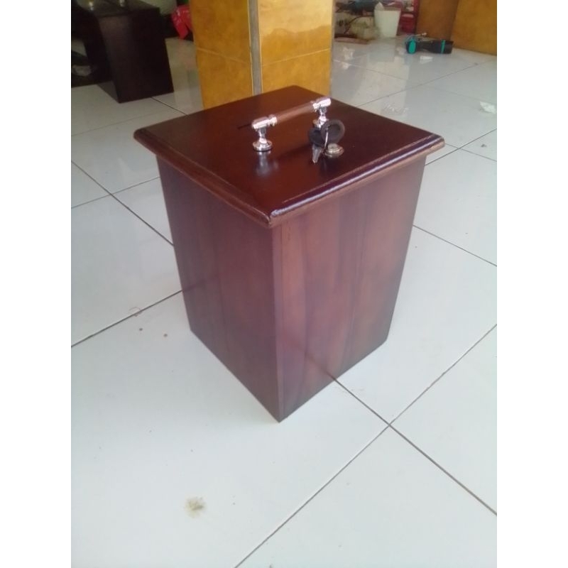 Jual kotak amal, infaq, celengan uang, kotak penyimpanan. kayu jati ...
