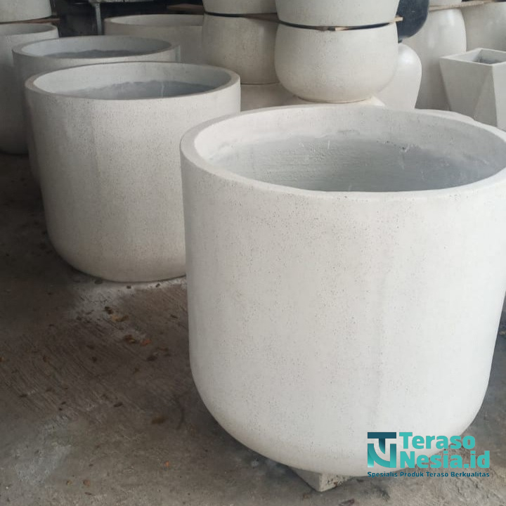 Jual Pot Teraso Tipe Kapsul Jumbo Diameter 80 CM Tinggi 72 CM | Pot ...