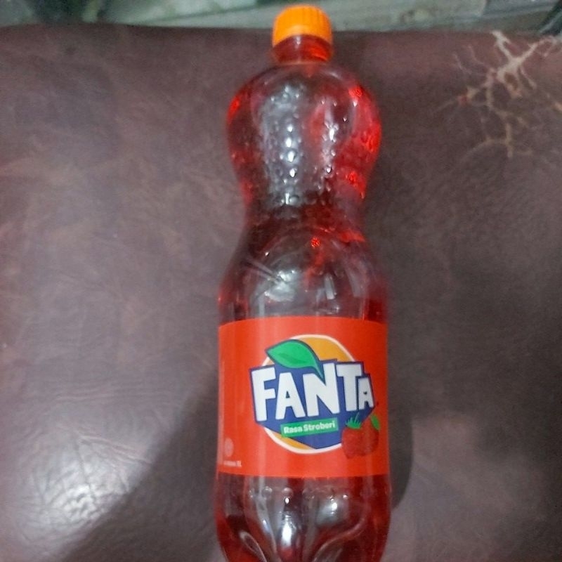 Jual Fanta Rasa Stroberi Botol 1 Liter | Shopee Indonesia