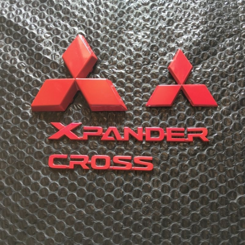 Jual emblem dan logo Mitsubishi Expander cross original | Shopee Indonesia