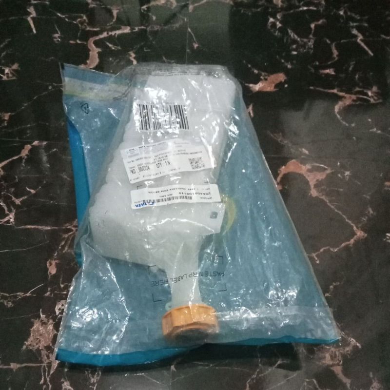 Jual TANDON AIR, RESERVOIR RADIATOR TATA SUPER ACE | Shopee Indonesia