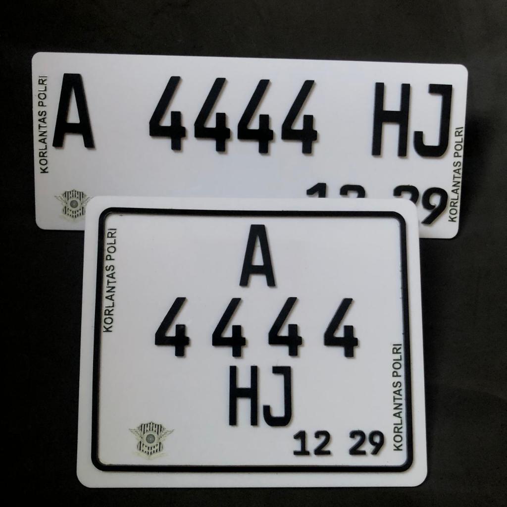 Jual PLAT AKRILIK MOTOR VARIASI HURUF TIMBUL/PLAT MOTOR VESPA/PLAT ...