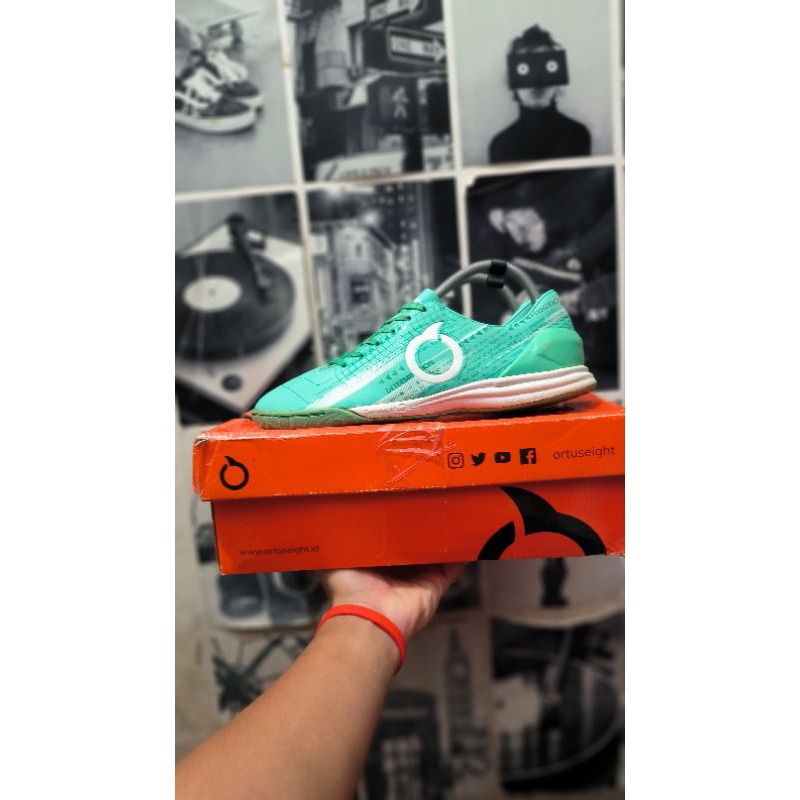 Jual SEPATU FUTSAL ORTUS CATALYST LEGION V2 IN (SECOND) | Shopee Indonesia