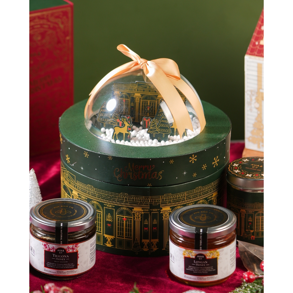Jual Christmas Hampers 2024 - AVA & CO Snow Dome Delight | Shopee Indonesia
