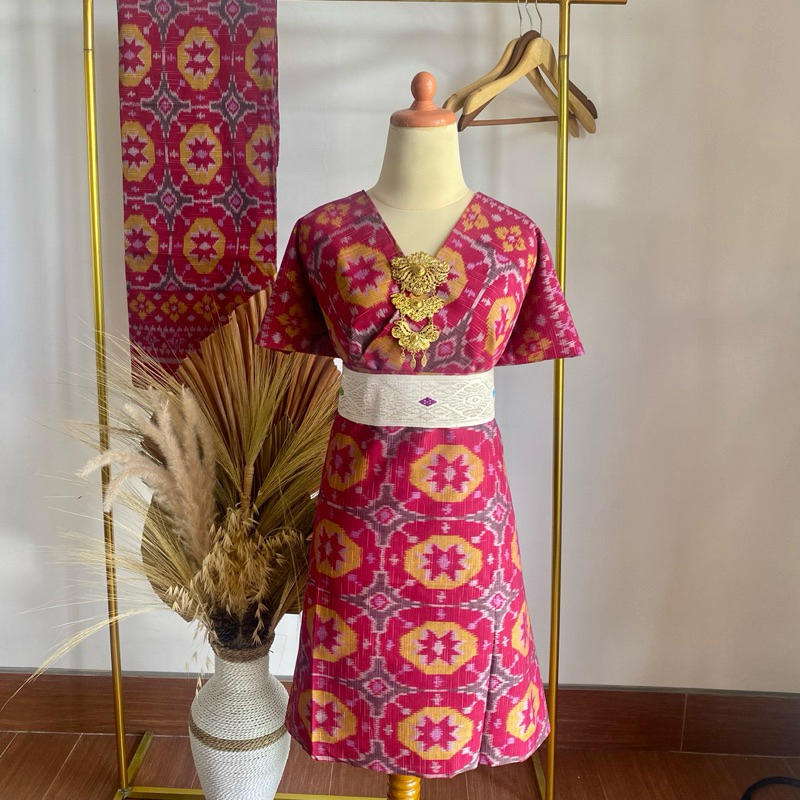 Jual KAIN TENUN ENDEK KHAS BALI MOTIF UANG KEPENG DOUBLE IKAT WARNA ...