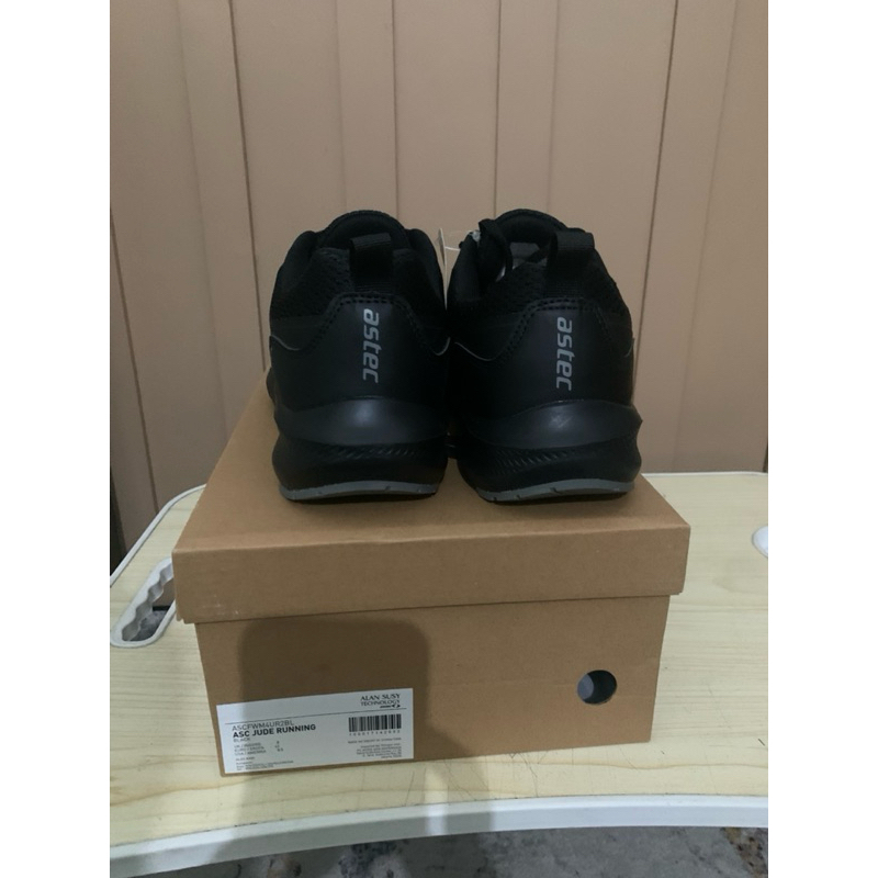 Jual Sepatu Pria Astec Jude Running Full Black | Shopee Indonesia