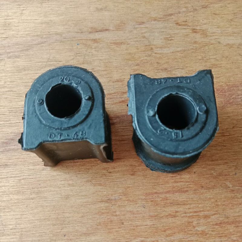 Jual Karet stabilizer/stabil toyota Avanza Veloz Xenia Original ...