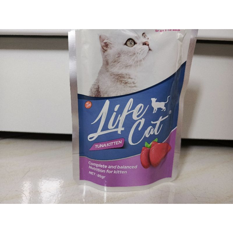 Jual life cat sachet pouch Tuna kitten 85 gr - wet food makanan basah ...
