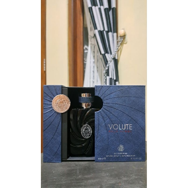 Jual Fragrance World Volute Unisex Eau de Parfum (Preloved) | Shopee ...