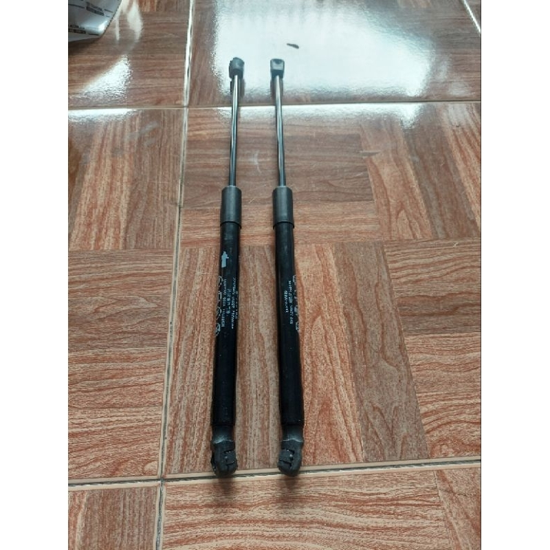 Jual shock bagasi toyota sienta original toyota | Shopee Indonesia