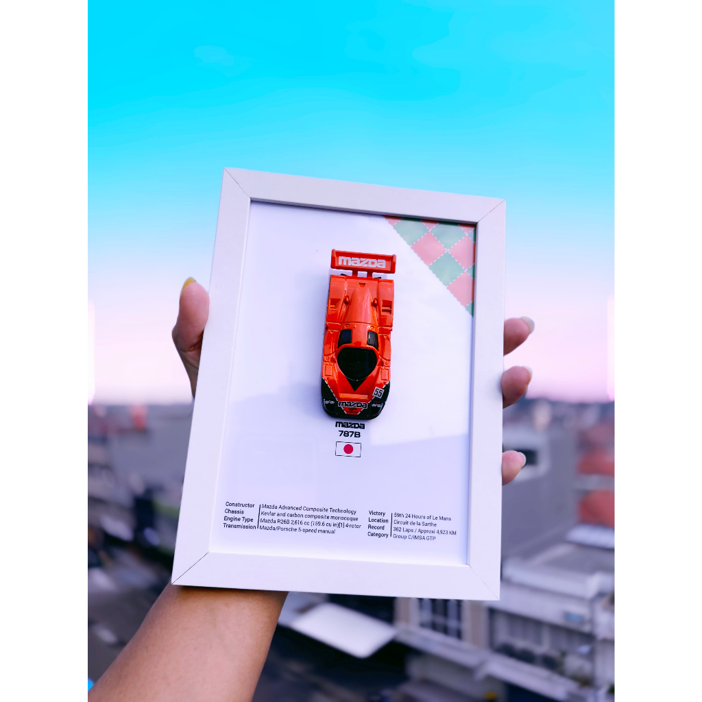 Jual Bingkai Diecast/Diecast Frame Hotwheels MAZDA 787B - Bingkai Foto ...