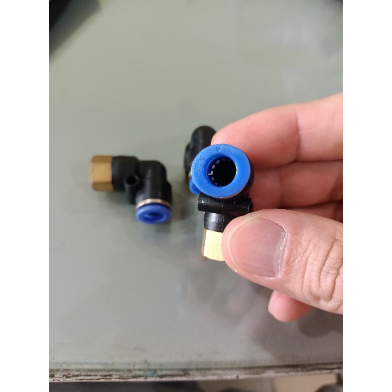 Jual fitting elbow pneumatic female selang 8mm drat dalam 1/8 inch MPCF 08-01 | Shopee Indonesia
