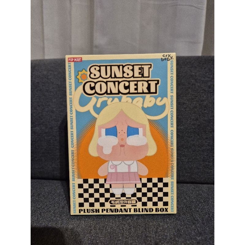 Jual POPMART CRYBABY SUNSET CONCERT - BRIGHT ORANGE | Shopee Indonesia