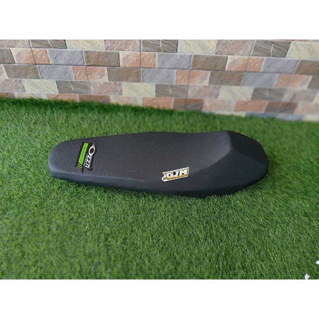Jual Jok Yamaha Mio M3 OZZA model Road race - jok mio model roadrace ...