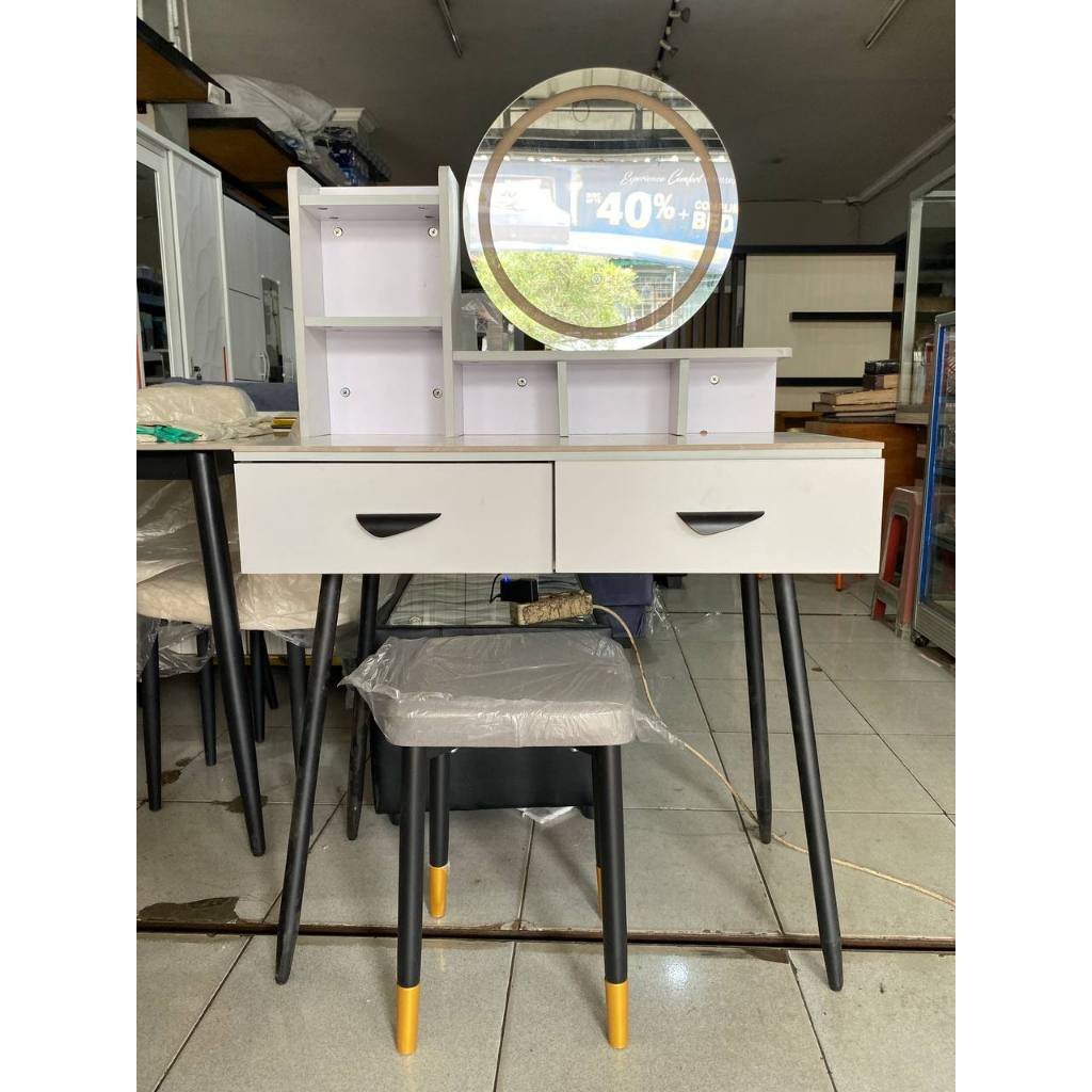 Jual MEJA RIAS KACA BULAT A-5 SQUARE STOOL | Shopee Indonesia