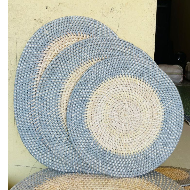 Jual Plasmet kombinasi rotan silver/alas piring rotan | Shopee Indonesia