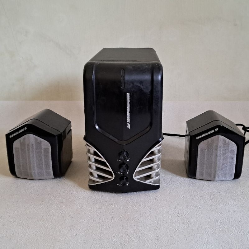 Jual Speaker Aktif 2.1 Simbadda CST 6000 (second) | Shopee Indonesia