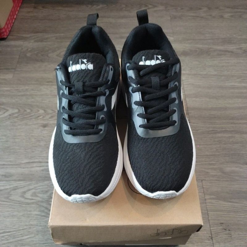 Jual Sepatu Diadora Haikal (M) Black | Shopee Indonesia