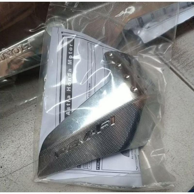 Jual Garnish Air Cleaner Tutup Filter Vario 125 150 dan PCX 150 CBU PGM ...