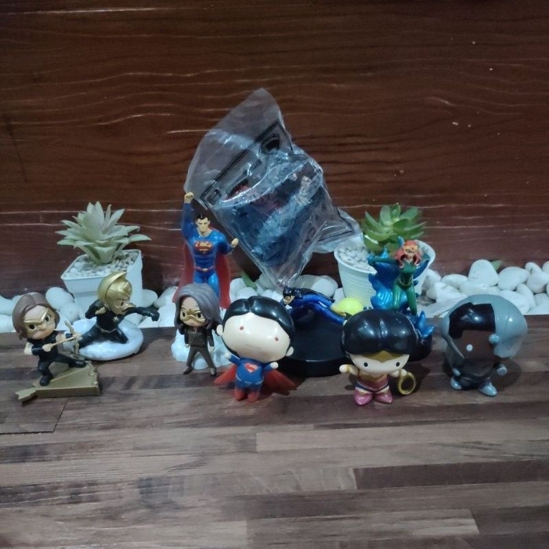 Jual Figure superhero, Gatotkaca Mcd, Kfc dll preloved | Shopee Indonesia