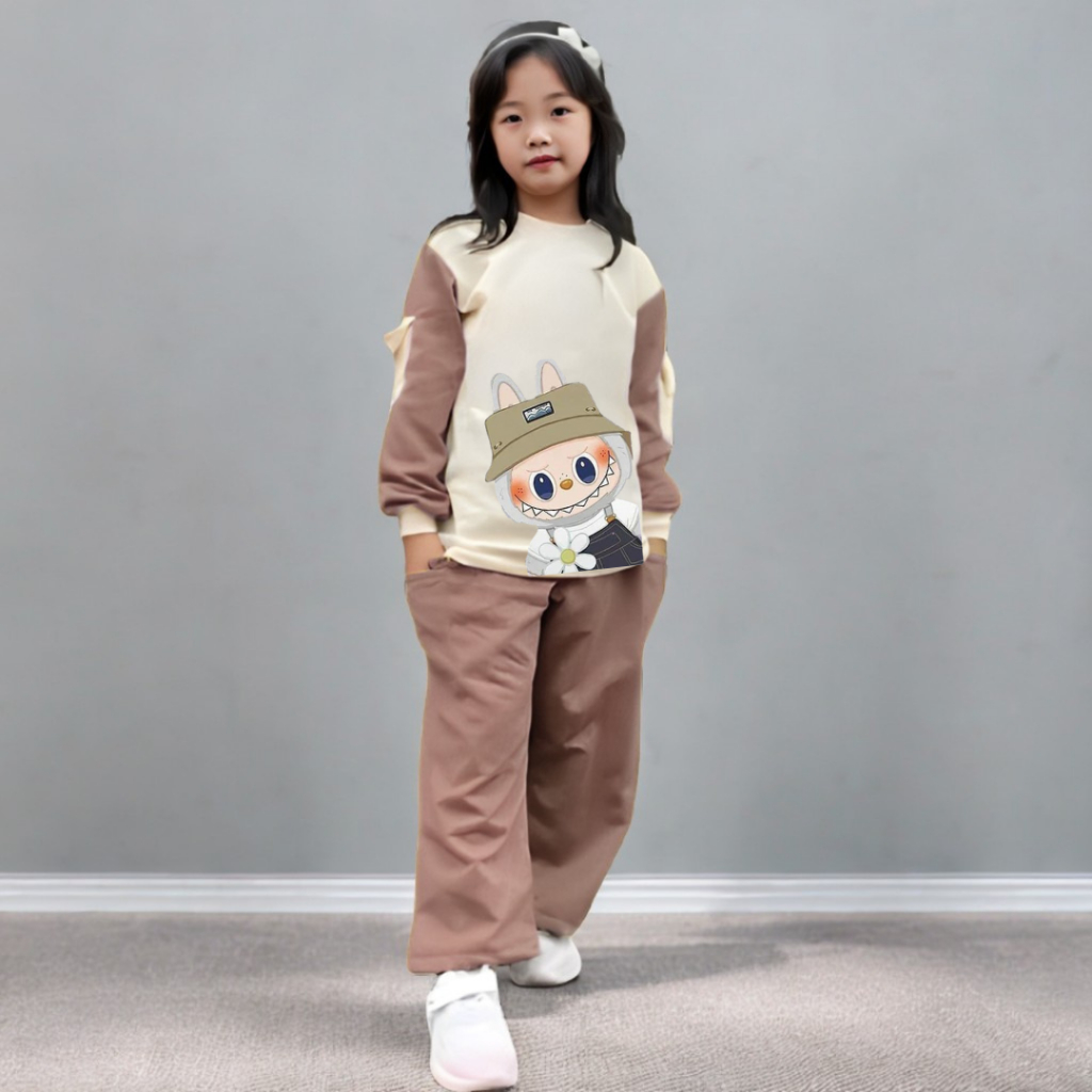 Jual Setelan Baju Anak Perempuan Set Cargo Kartun Labubu Terbaru Usia 5 ...