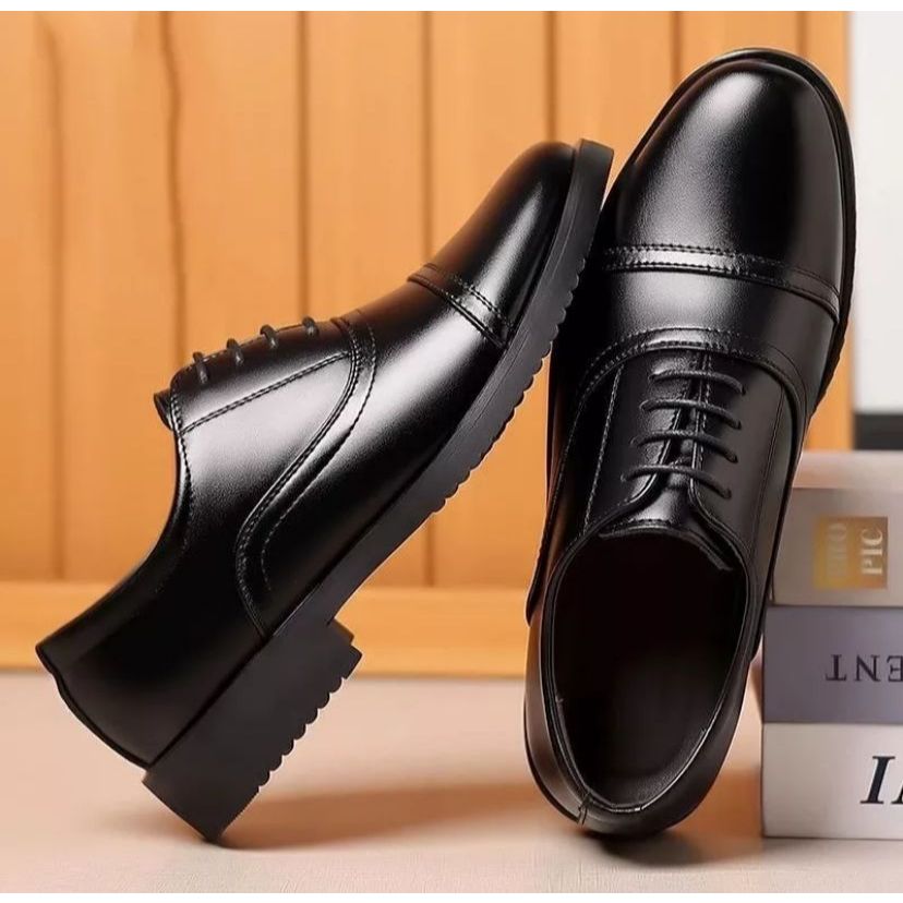 Jual Sepatu Pantofel Pria Formal dan Kasual Terbuat dari Kulit Asli ...