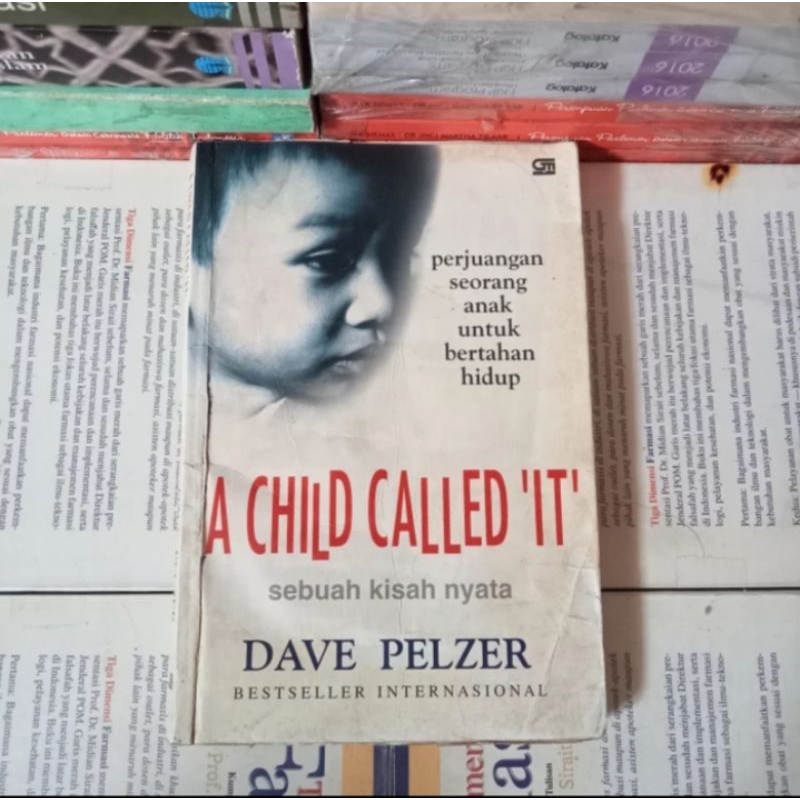 Jual BUKU A CHILD CALLED IT Dave Pelzer | Shopee Indonesia