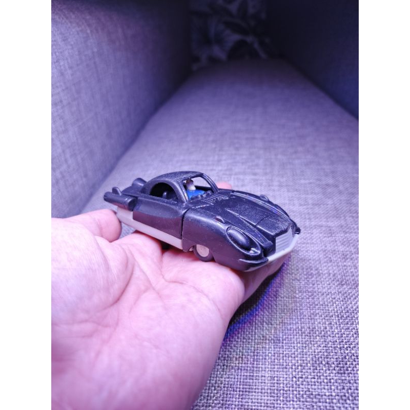 Jual DISNEY PIXAR MR INCREDIBLE CRAIG NELSON CAR McDonalds Loose ...