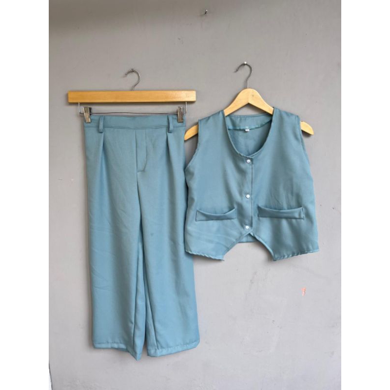 Jual Setelan Anak / baju anak set celana Vest Korea dan Celana Kulot ...