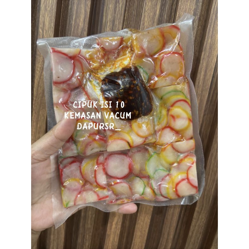 Jual CIPUK CHILI OIL ISI 10 / ACI KERUPUK CEMILAN PEDAS GURIH | Shopee ...