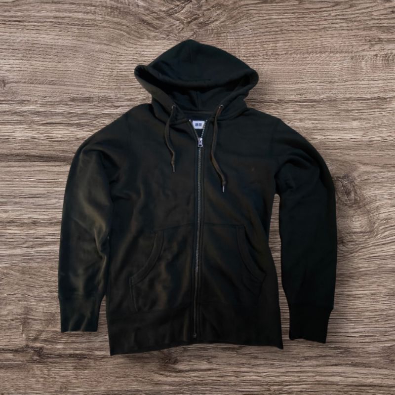 Jual Jacket hodie uniqlo Second | Shopee Indonesia