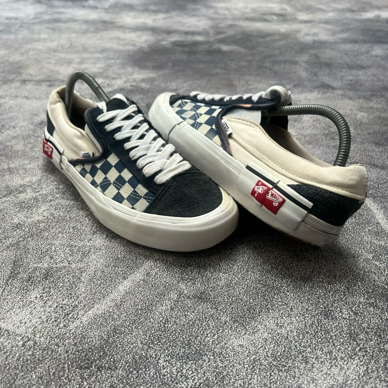 Jual sepatu vans slip on cut and paste size 42 / 27 cm | Shopee Indonesia