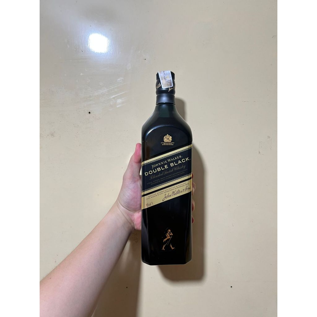 Jual JOHNNIE WALKER DOUBLE BLACK 1000ML JUMBO BLENDED SCOTCH WHISKY ...