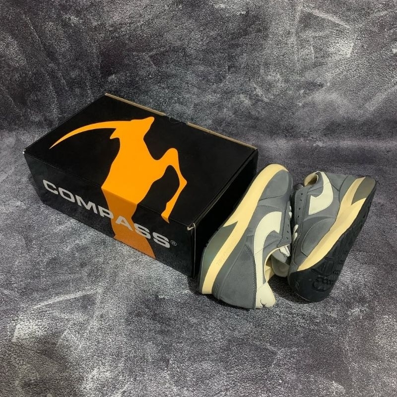 Jual COMPASS VELOCITY V1 GREY WHITE SIZE 41 || SEPATU SECOND BRAND ...