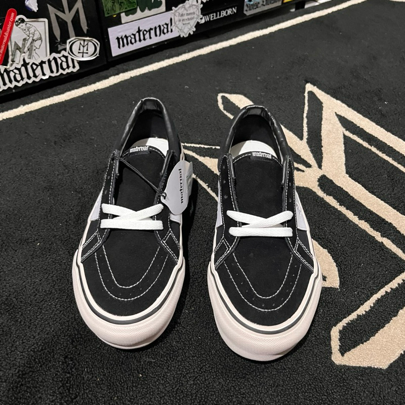 Jual sepatu MATERNAL inverni bw (cek deskripsi) | Shopee Indonesia